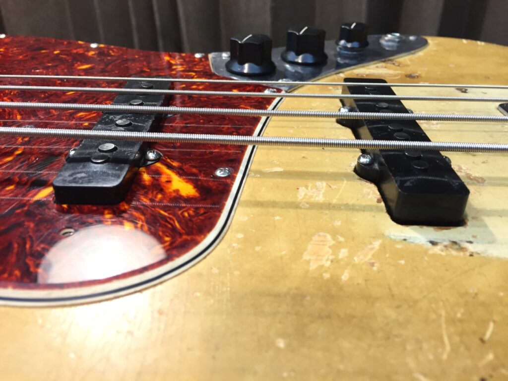 ナットの加工【64年製ブロンドJBのネジ穴修理-8】 | Birdcageブログ